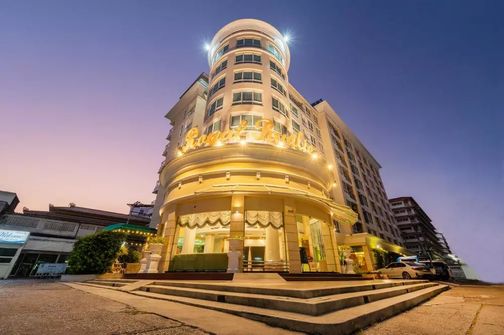 Royal Pavilion Hua Hin 사진, 가격, 위치소개 | NOL