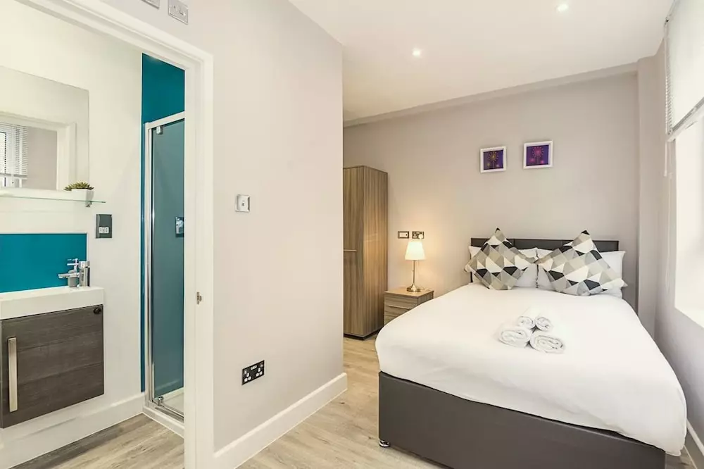 London Toynbee Street 사진, 가격, 위치소개 | NOL